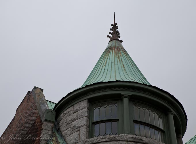 Rooftops – Urban Images … photographic exploration – art – musings